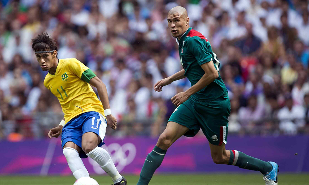 Chatón Enríquez viaja a Europa para firmar con su nuevo equipo. | La ...