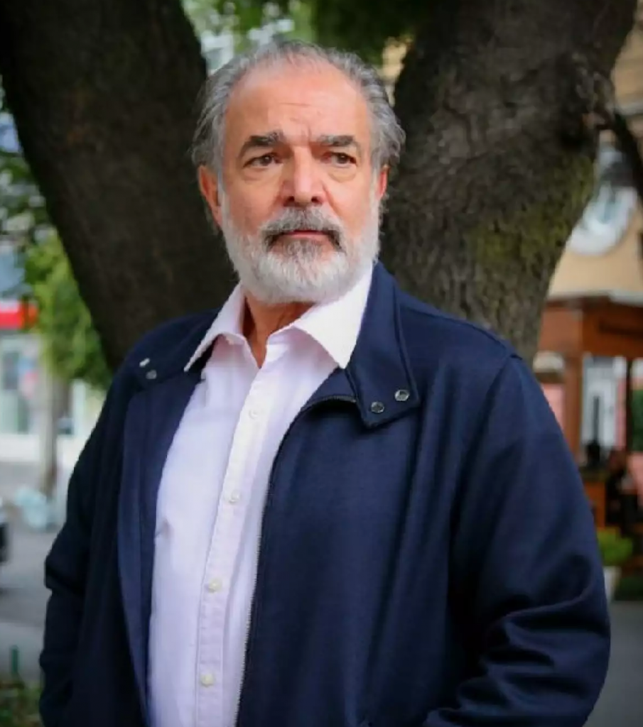 El querido actor mexicano, David Ostrosky, perdió uno de sus brazos y ...